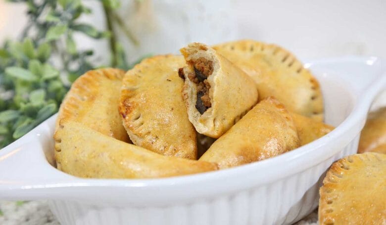 Aprenda a Preparar um Pastel Saudável Sem Fritura e Sem Trigo - Mamãe ...